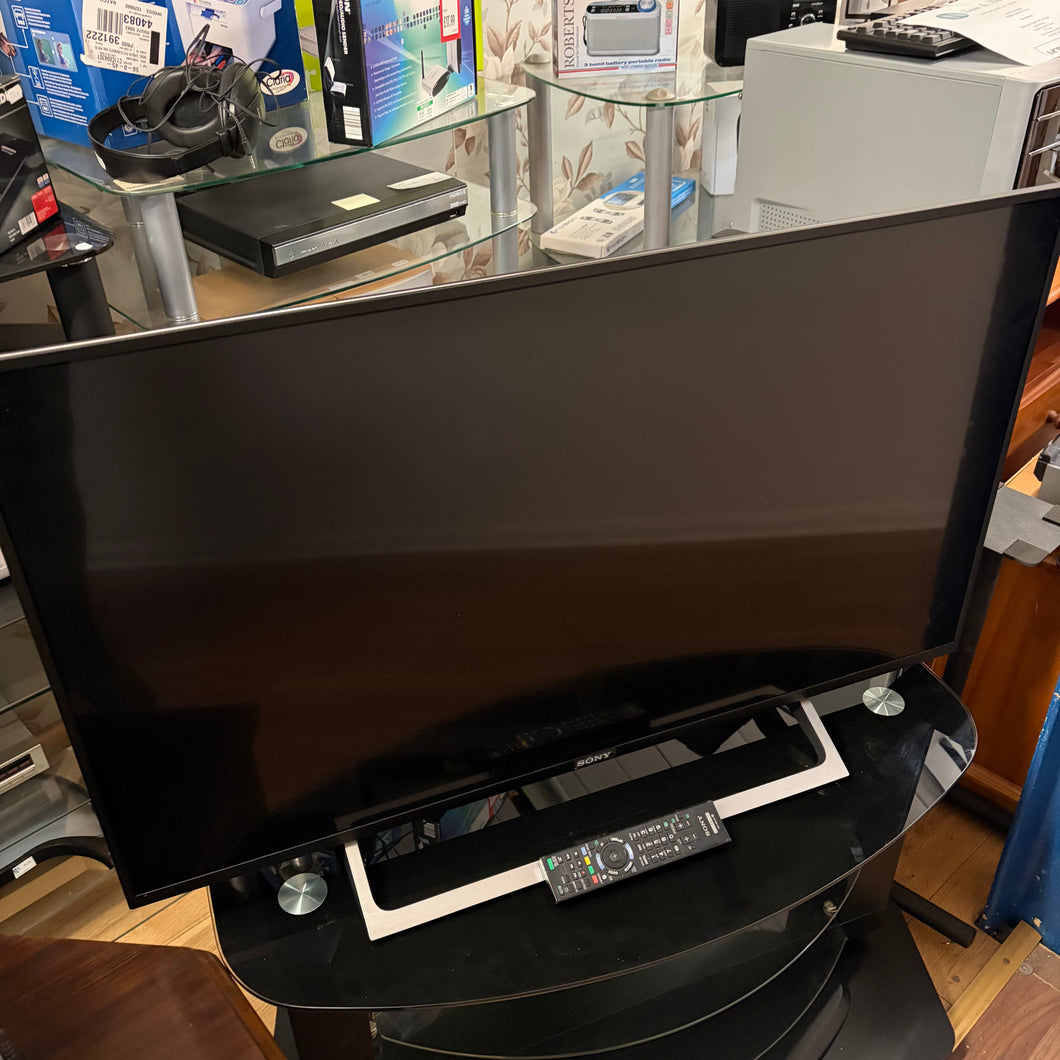 Sony 43” 4k Uktra HD Smart Android LED TV with Remote – New and Nearly